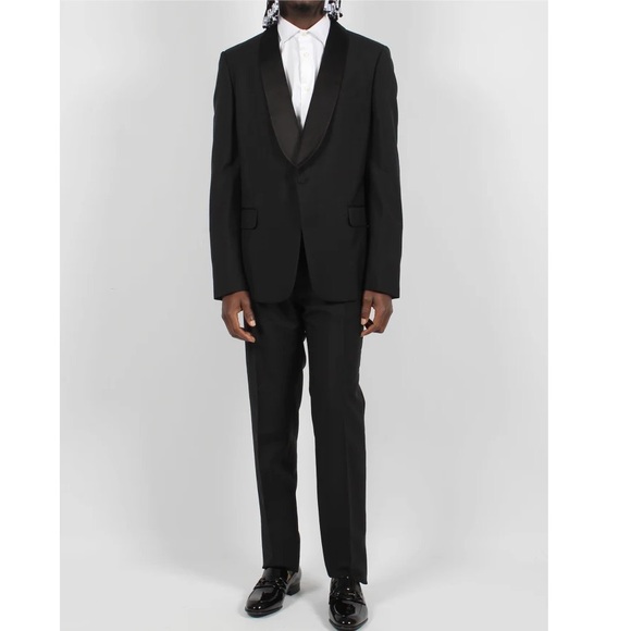 Gucci | Suits & Blazers | Gucci Shawl Collar Single Breasted Tuxedo ...